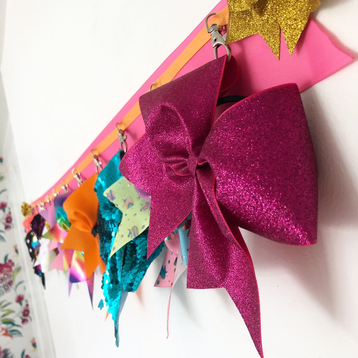 Holders – Bowalicious Bows UK